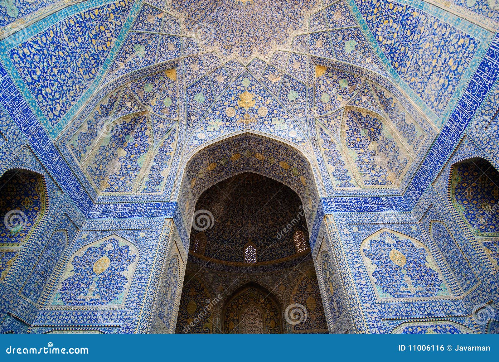 Imam Mosque, Isfahan, Iran stock photo. Image of masjid - 11006116