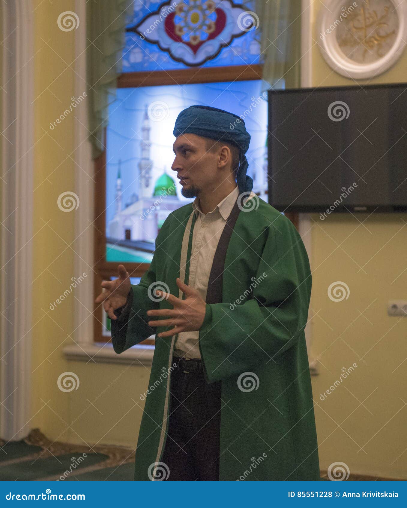 Imam in the mosque editorial stock photo. Image of arabculture - 85551228