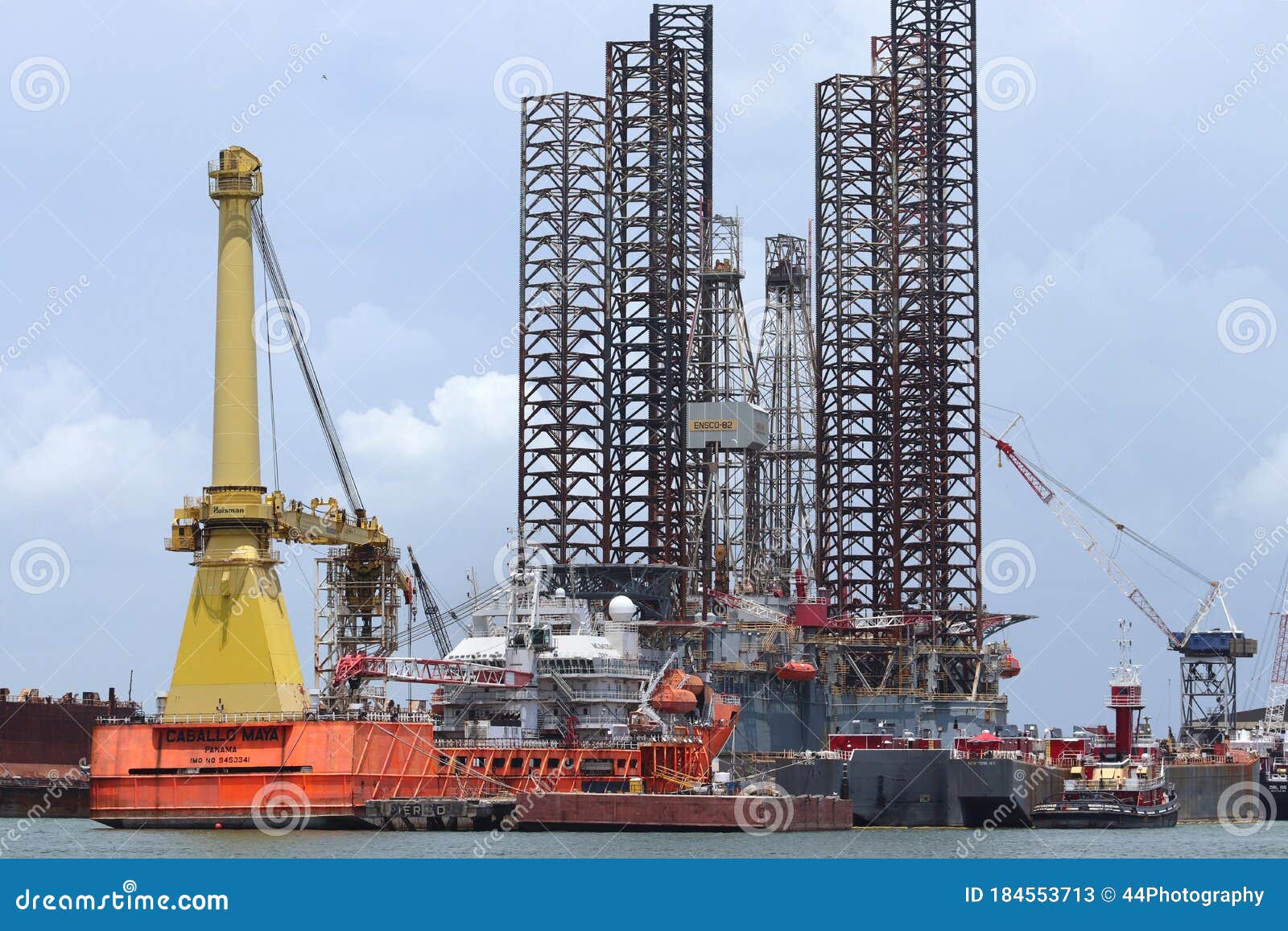 Oil Platform, Offshore Drilling Rig, in Galveston, Texas, USA ...