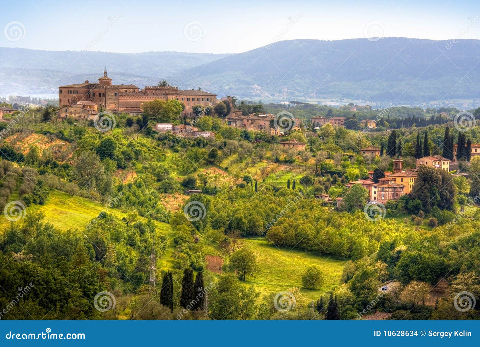 Immagine Del Paesaggio Toscano Tipico Fotografia Stock - Immagine di ...