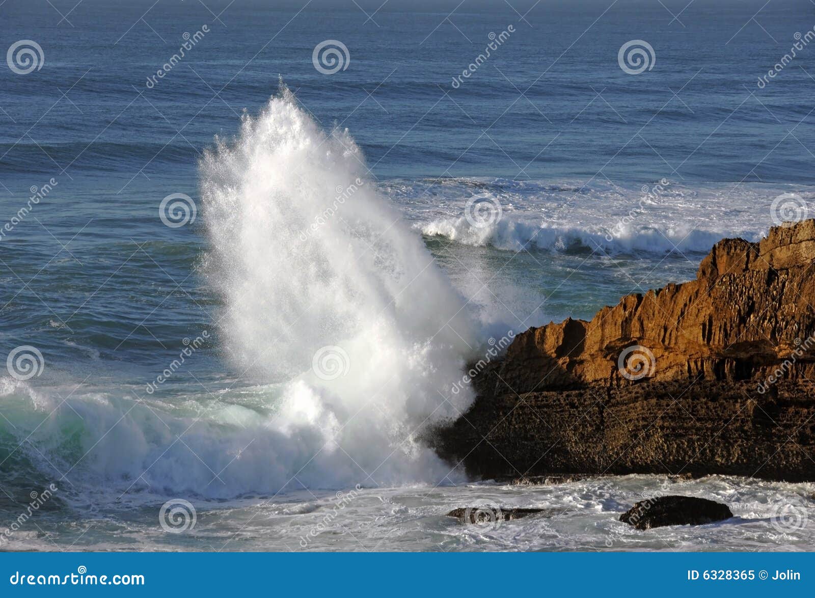 Impact of Large Wave Against Rocks Stock Image - Image of seascape ...