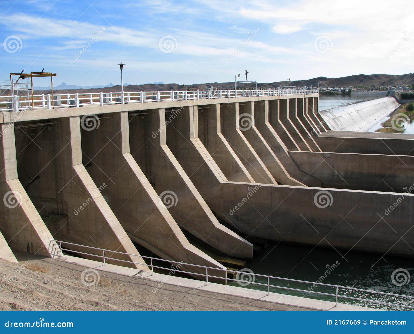 Imperial Dam stock image. Image of river, arizona, california - 2167669