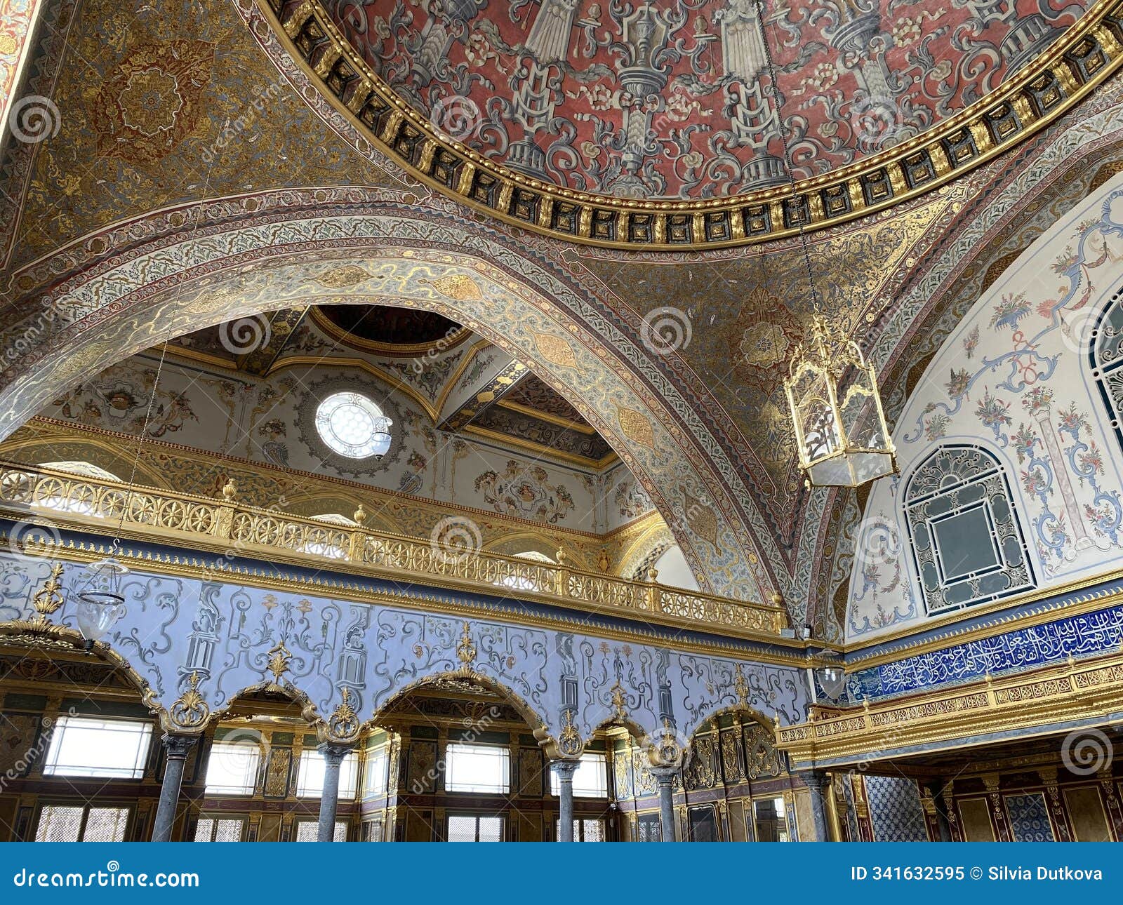 Imperial Hall with Throne, Topkapi Palace, Istanbul, Turkey Stock Image ...
