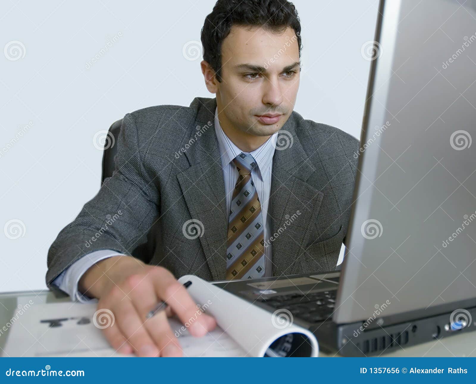 Impiegato fotografia stock. Immagine di minore, giovane - 1357656