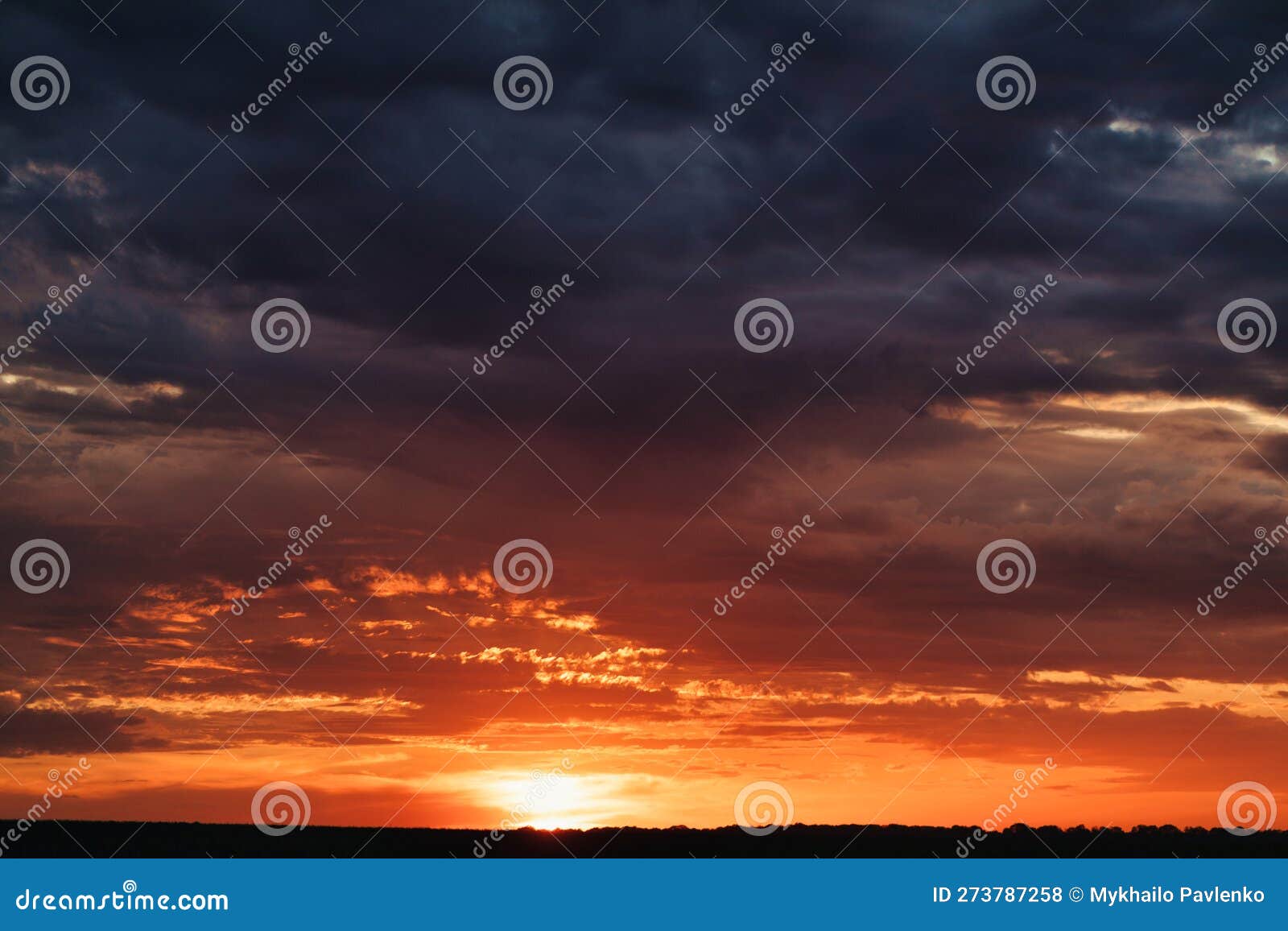 Impressive Evening Sky with Brooding Storm Clouds Stock Photo - Image ...