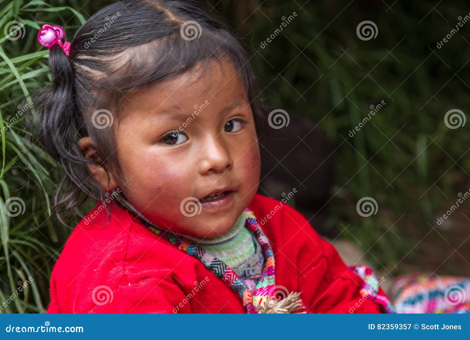 Mother Weaves At La Casona De Benito Juarez Downtown Old Acapulco ...