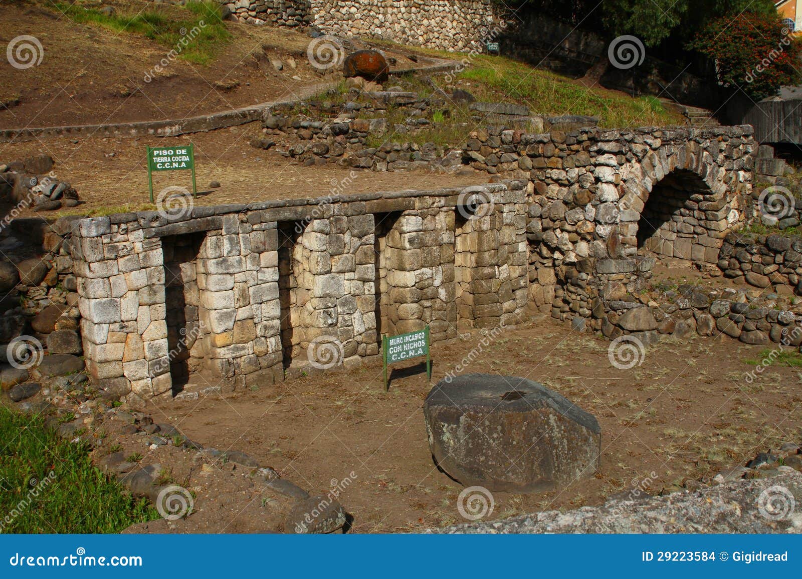 Inca ruins in Cuenca stock photo. Image of ancient, latin - 29223584