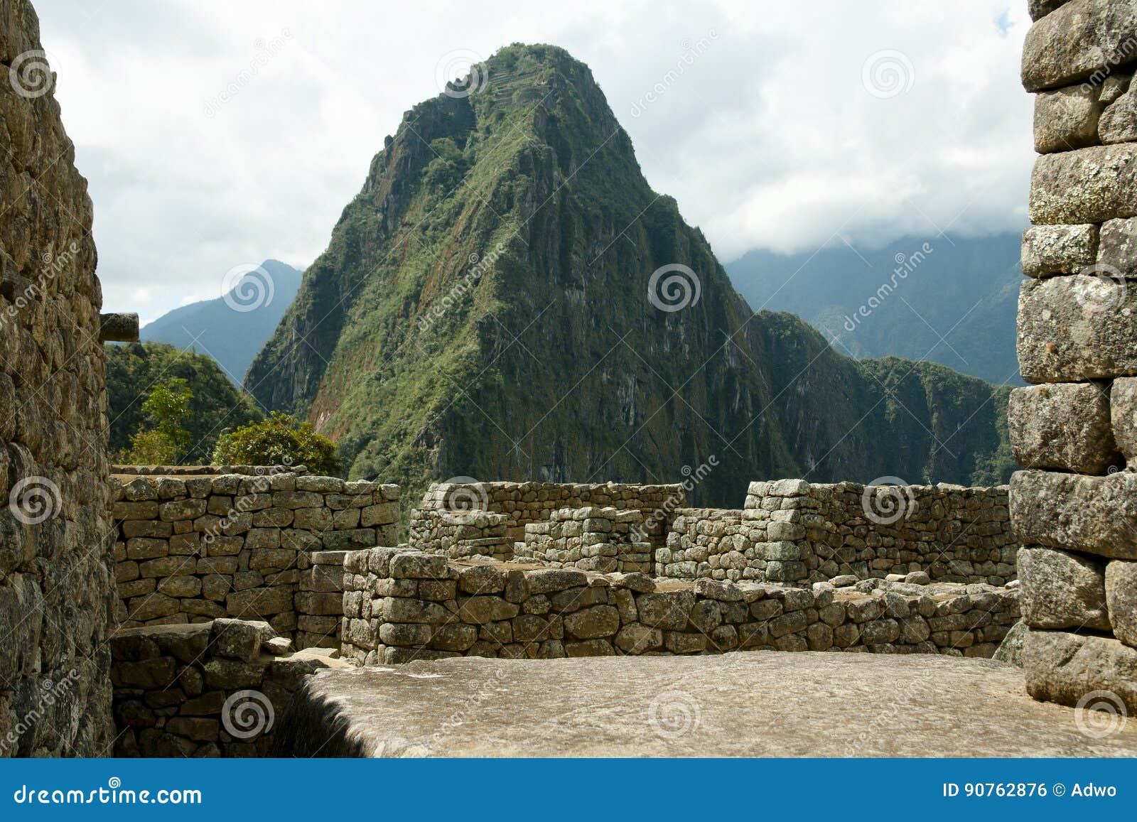 Inca Stone Bricks Construction - Machu Picchu - Peru Stock Photo ...