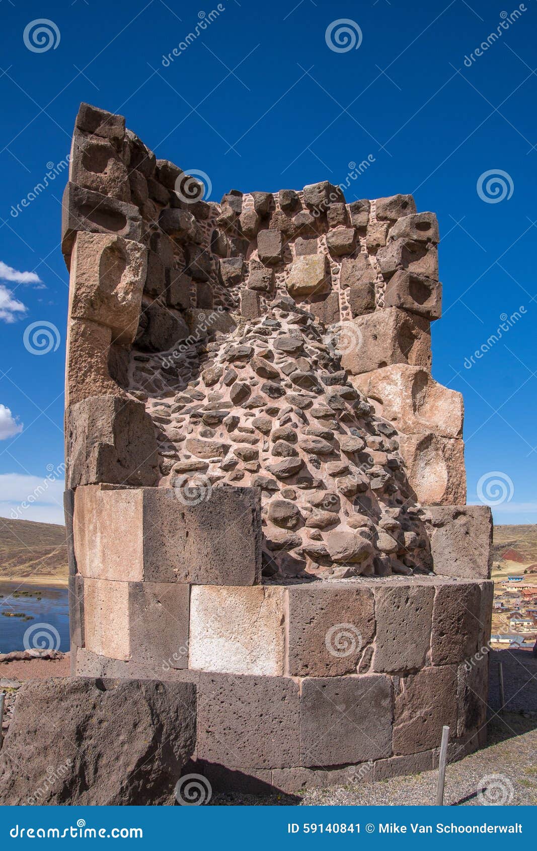 Inca tomb stock image. Image of crack, closeup, burial - 59140841