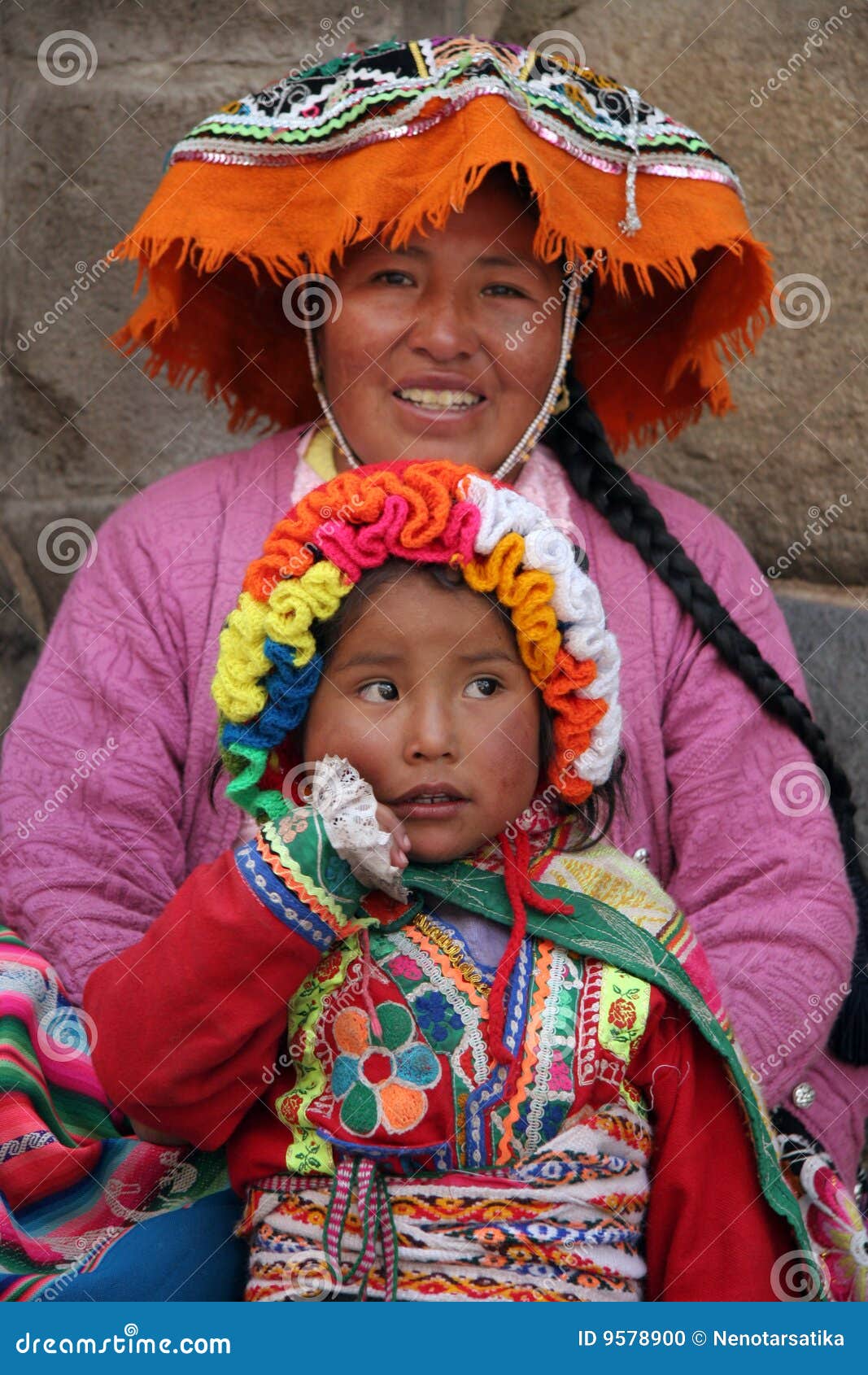 Incas family editorial image. Image of child, woman, cloth - 9578900