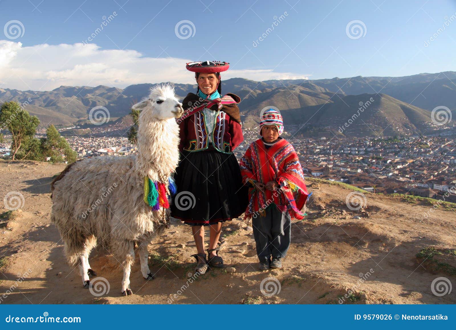 Incas family editorial photo. Image of mammal, woman, accessories - 9579026