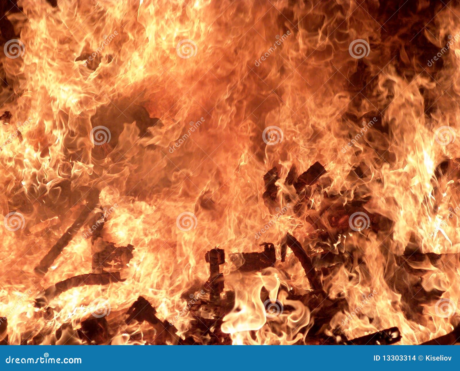 Incendie photo stock. Image du pouvoir, contraste, wooden - 13303314