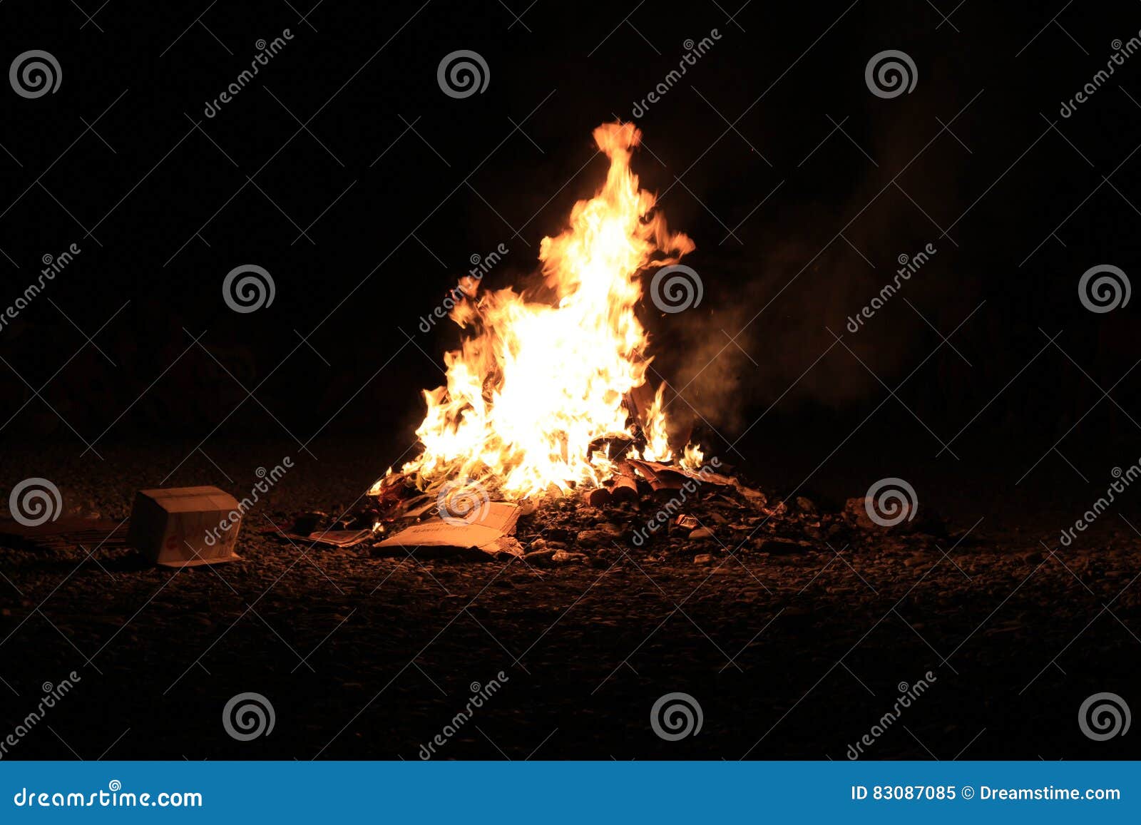 Fasciner Photos Stock - Téléchargez 720 Photos libres de droits