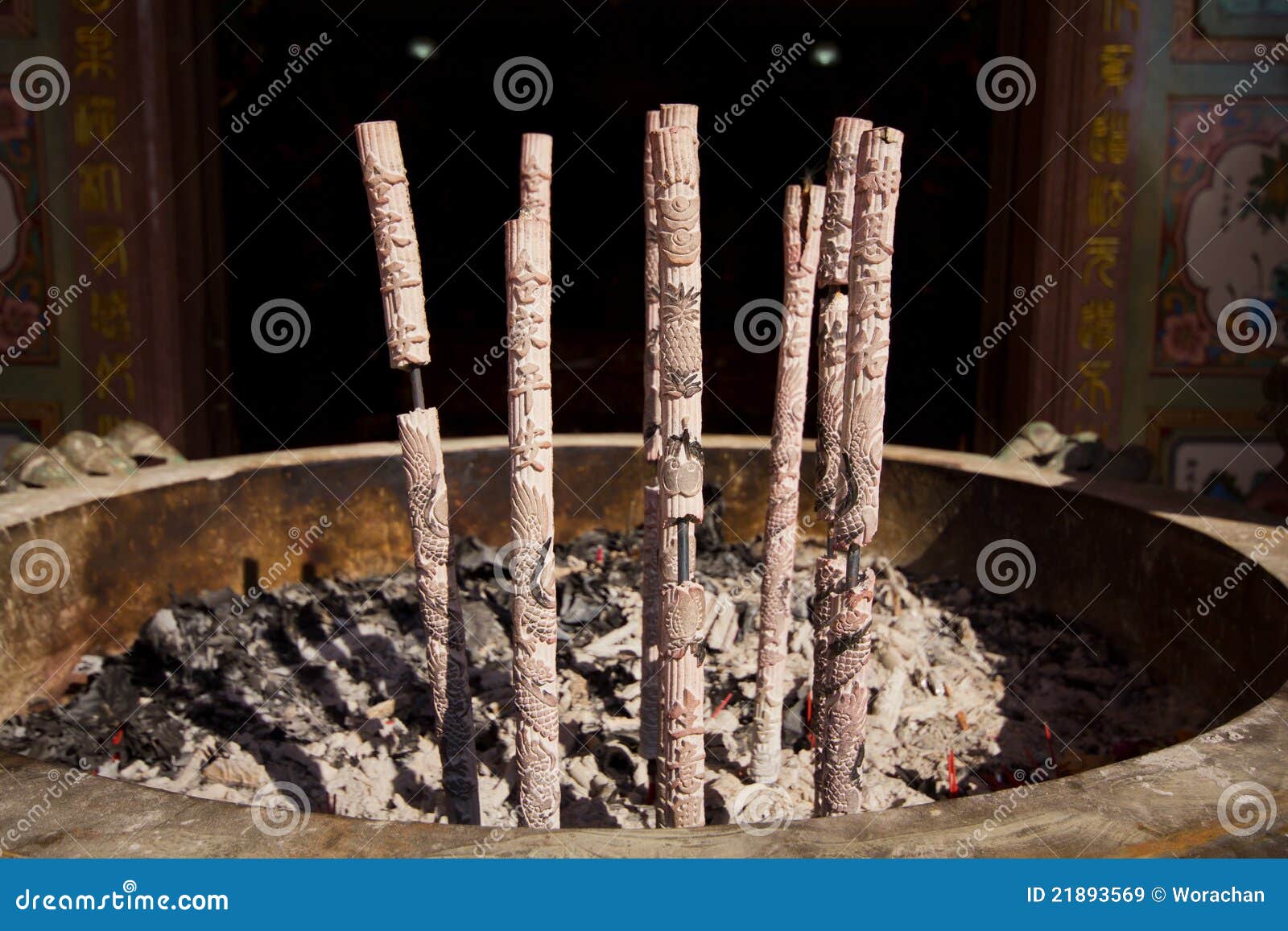 Incense in Chinese temple stock image. Image of dragon - 21893569