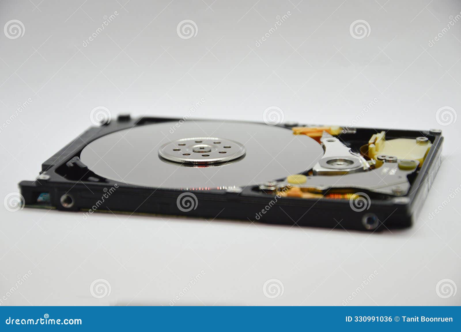 2.5-inch Spinning Disk Type Hard Drive Images are Still Commonly Used ...