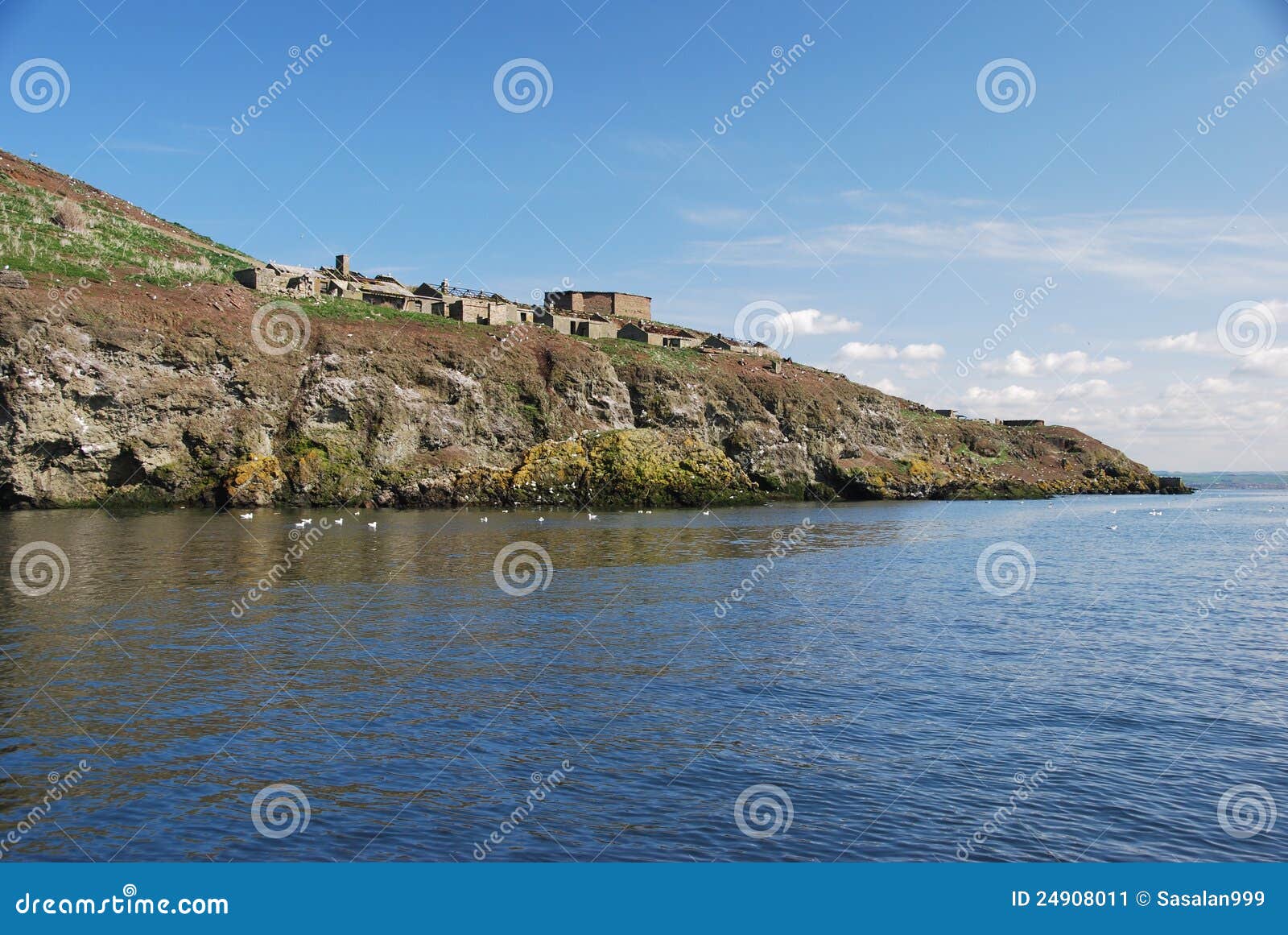 Inchkeith Shore stock image. Image of building, river - 24908011