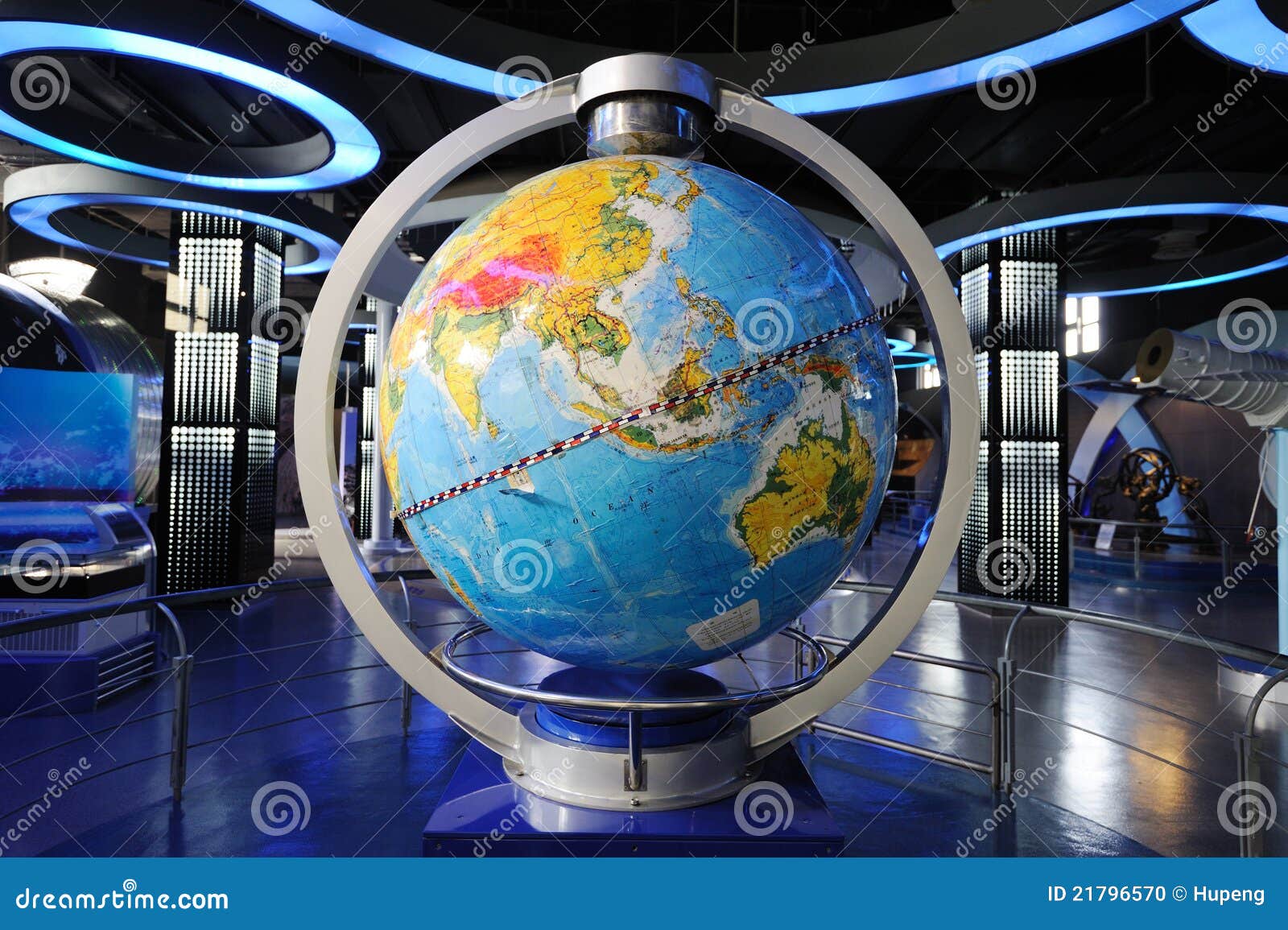 Inclined Magnetically Levitated Globe Editorial Image - Image of globe ...
