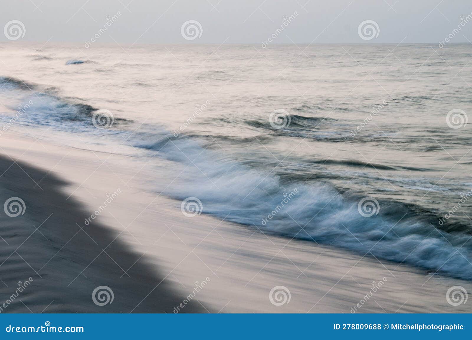 Incoming Tide Reaching the Shore Stock Photo - Image of abstract, tide ...