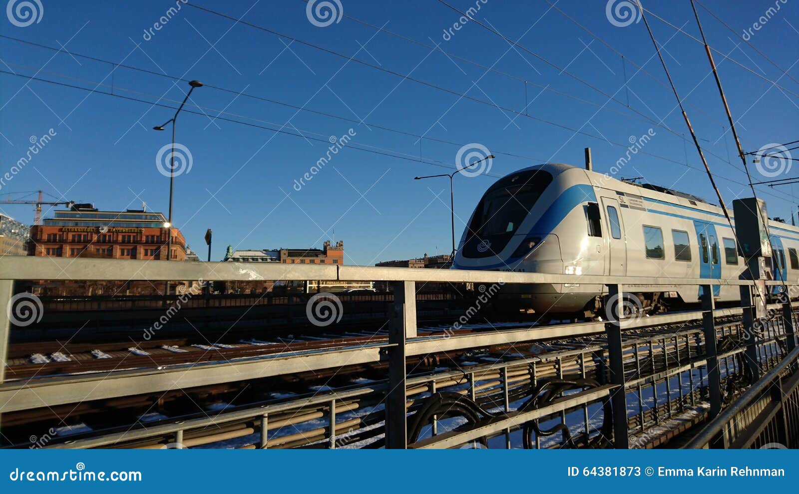 Incoming Train editorial stock photo. Image of tracks - 64381873