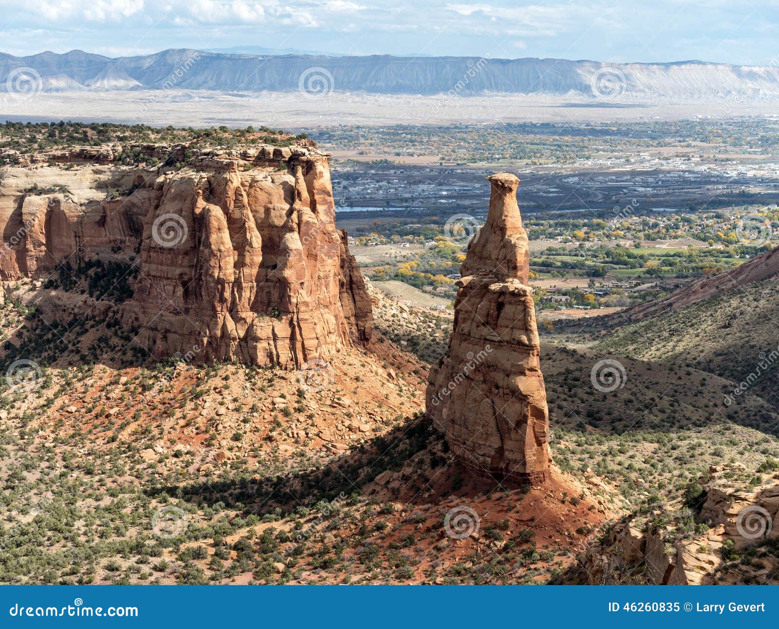 Independence Rock stock image. Image of mesas, geologic - 46260835
