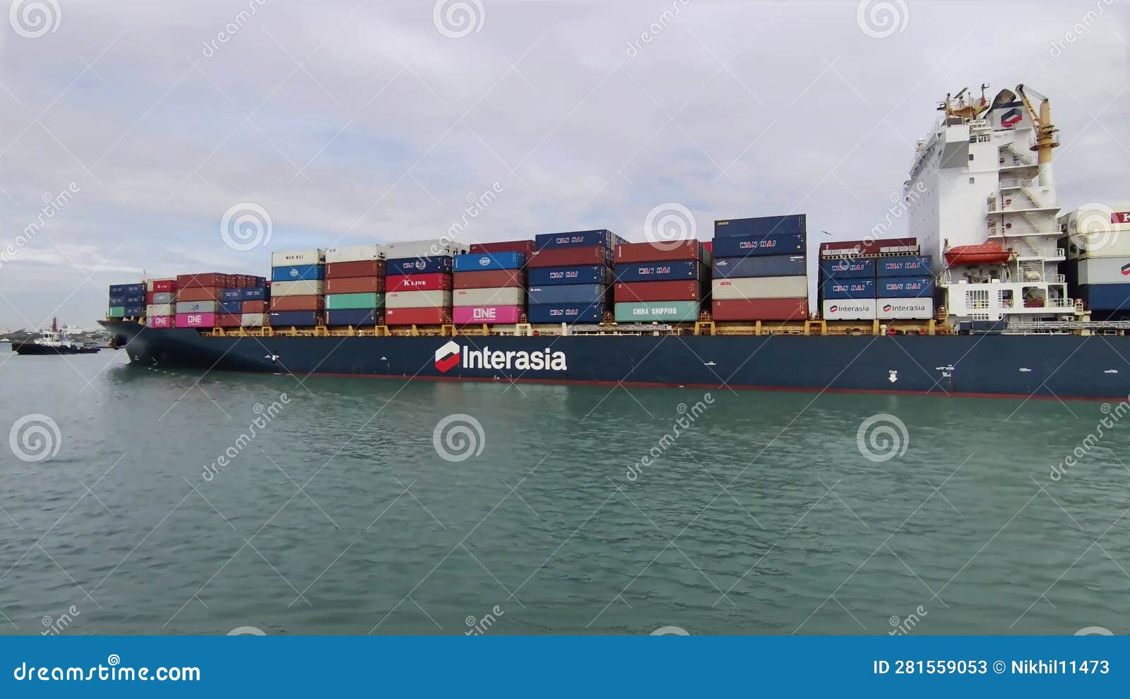India, India - 20 Dec 22 : Container Ship with Cargo Entering a ...