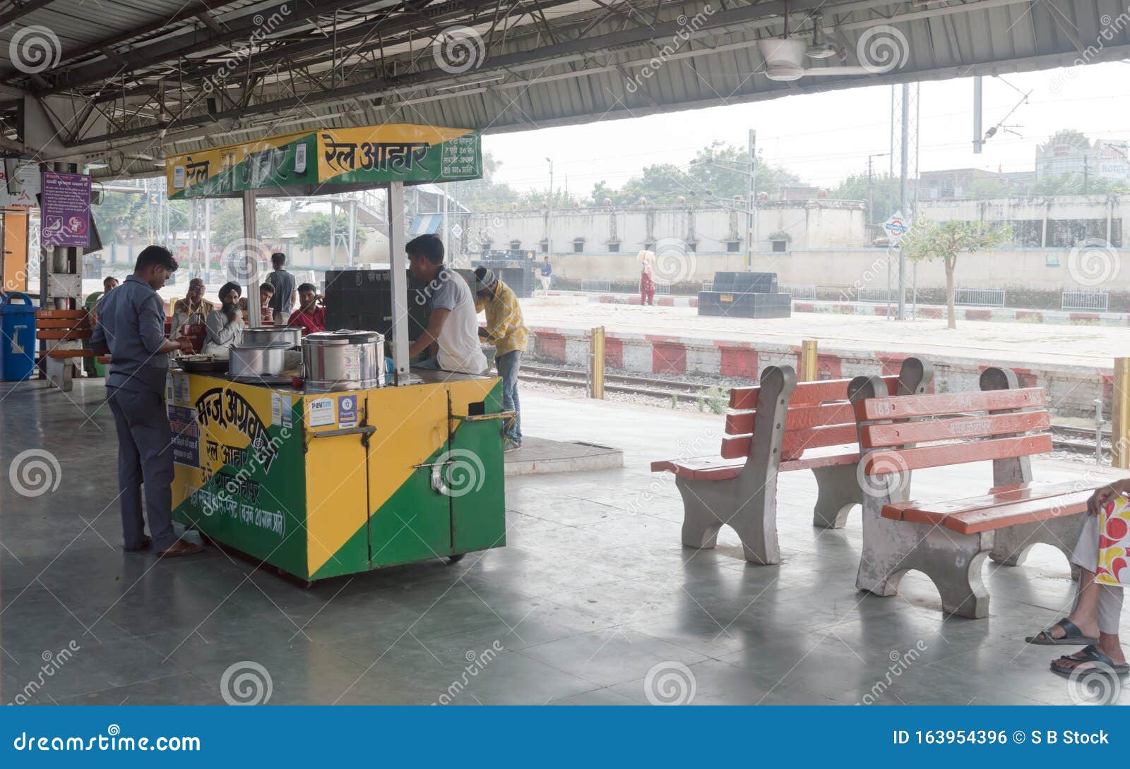 Tea Stall At Railway Station In Quetta, Balochistan Editorial Photo ... Tea Stall At Railway Station In Quetta, Balochistan Editorial Photo ...