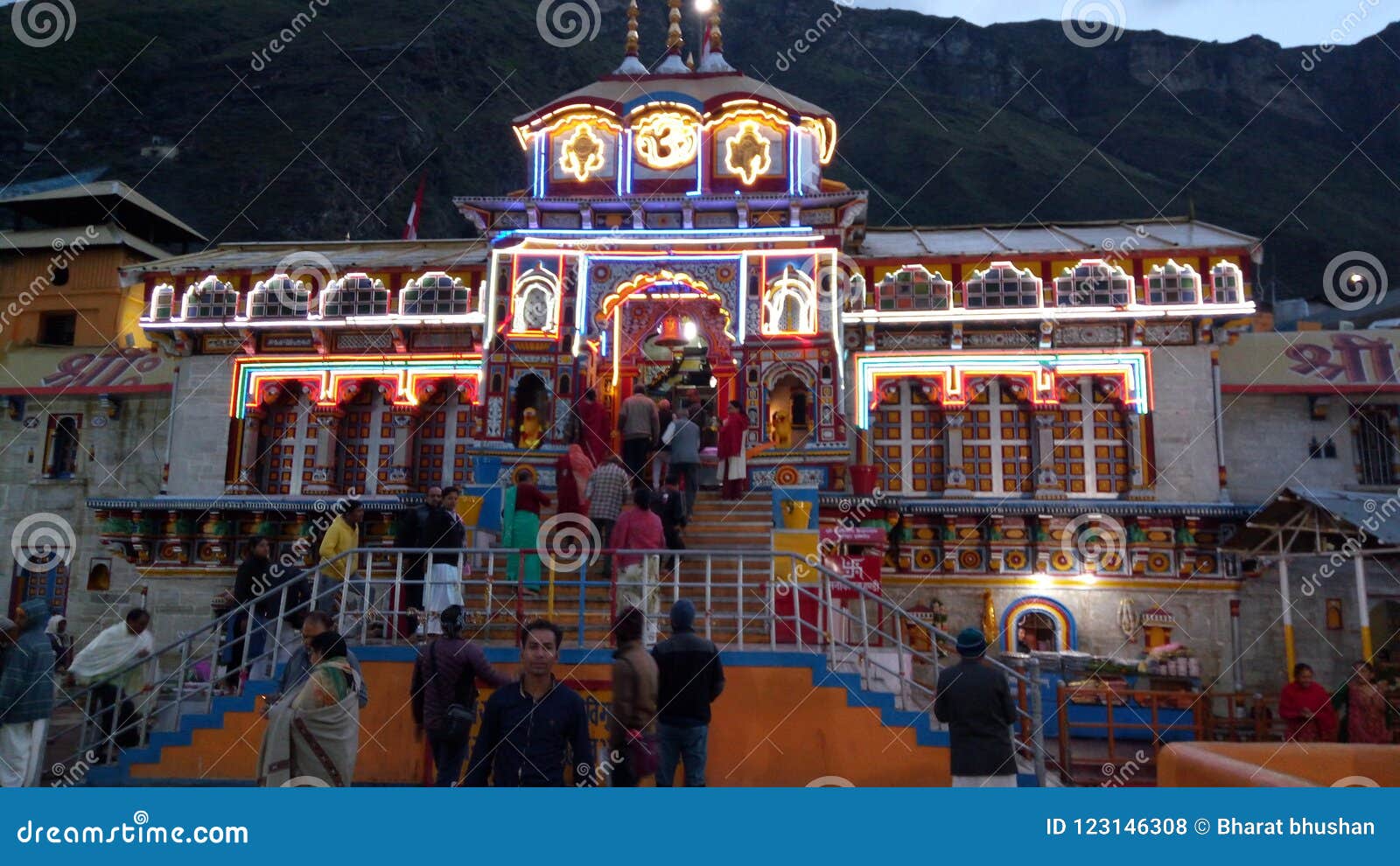 Badrinath tample editorial stock photo. Image of badrinath - 123146308