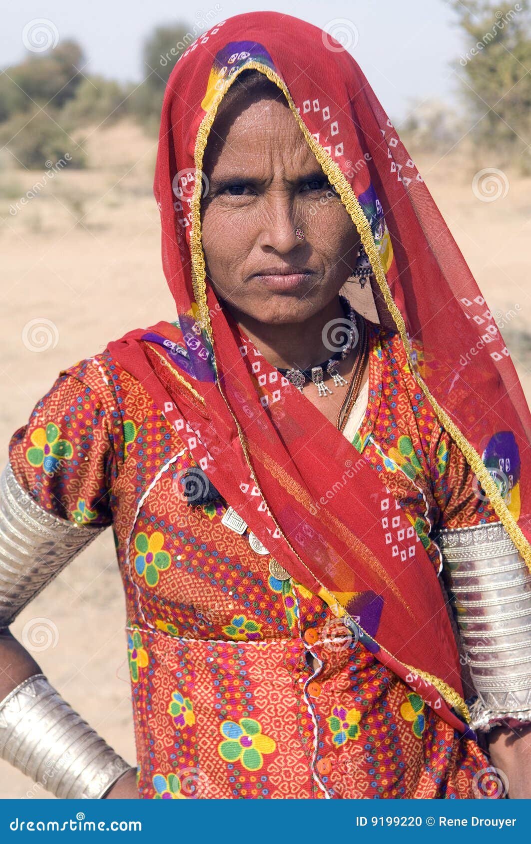 India, Rajasthan, Thar Desert: Colourful Indian Wo Editorial Image ...