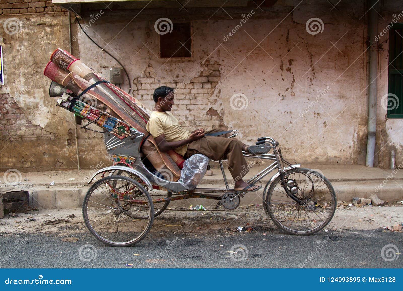 Indian Bicycle Rickshaw with a Load of Carpets Editorial Image - Image ...