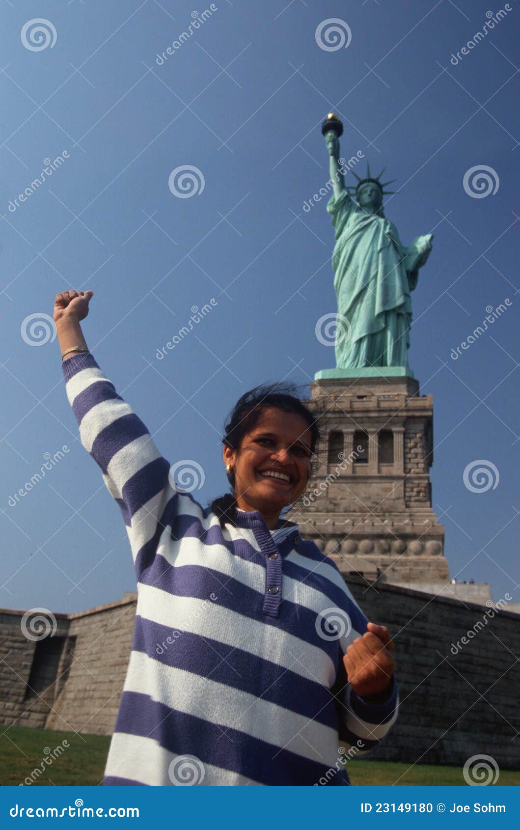 Indian American Woman at Statue of Lib Editorial Image - Image of ...