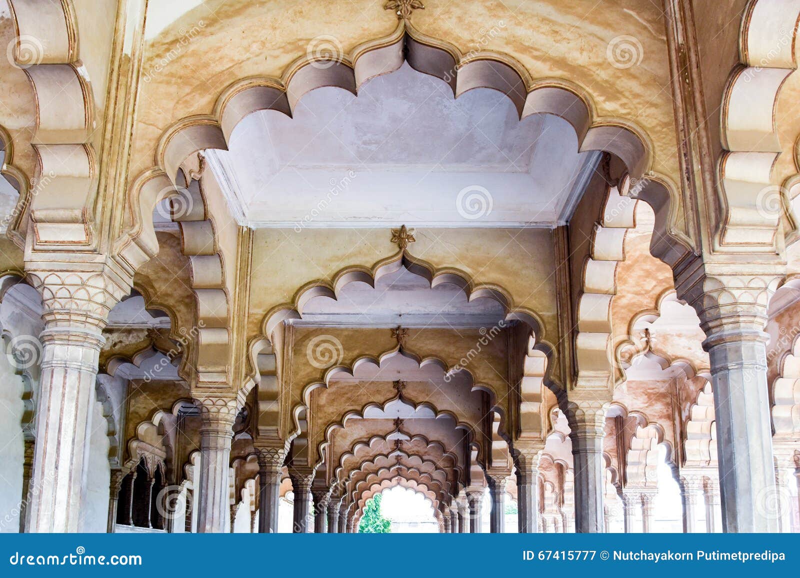Indian arch stock image. Image of fort, perspective, tourism - 67415777