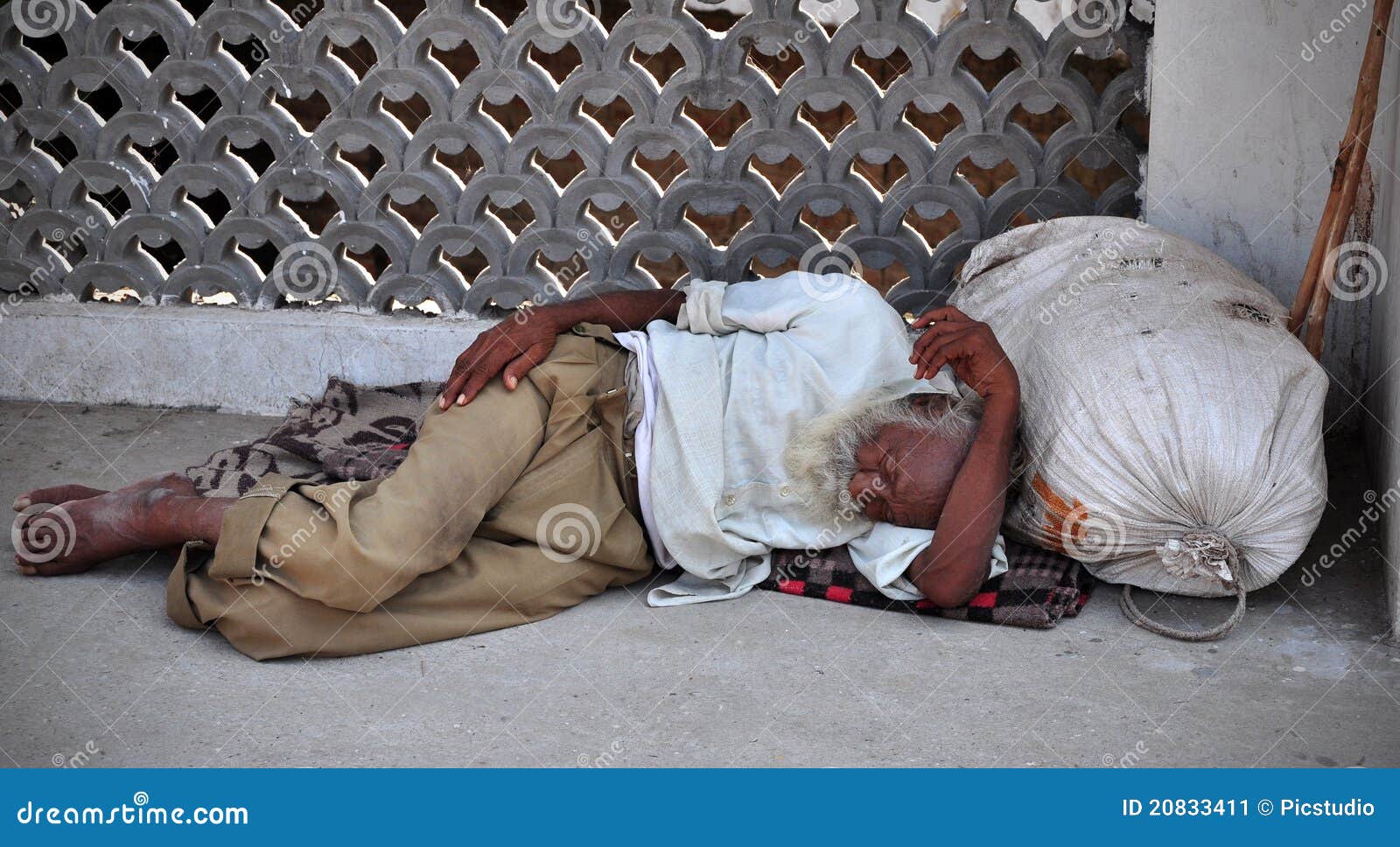 Indian Begger Editorial Photo - Image: 20833411