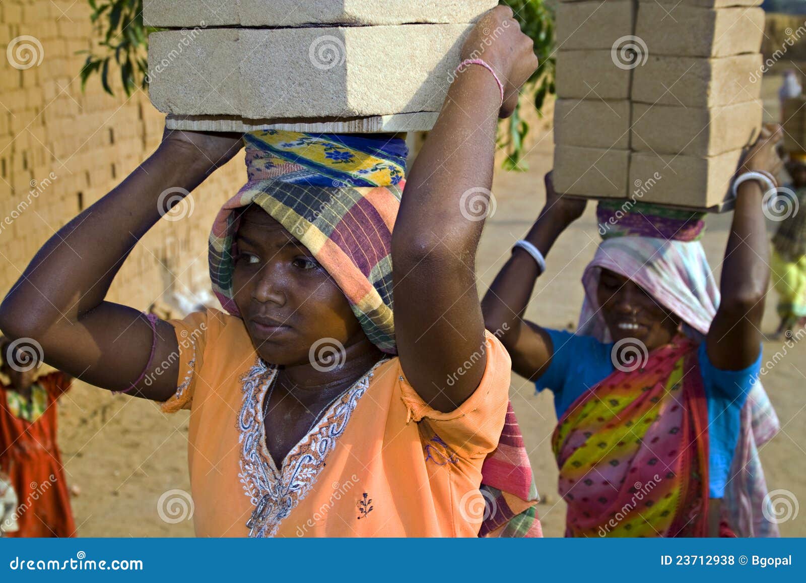 Indian brick field labor editorial stock photo. Image of labour - 23712938