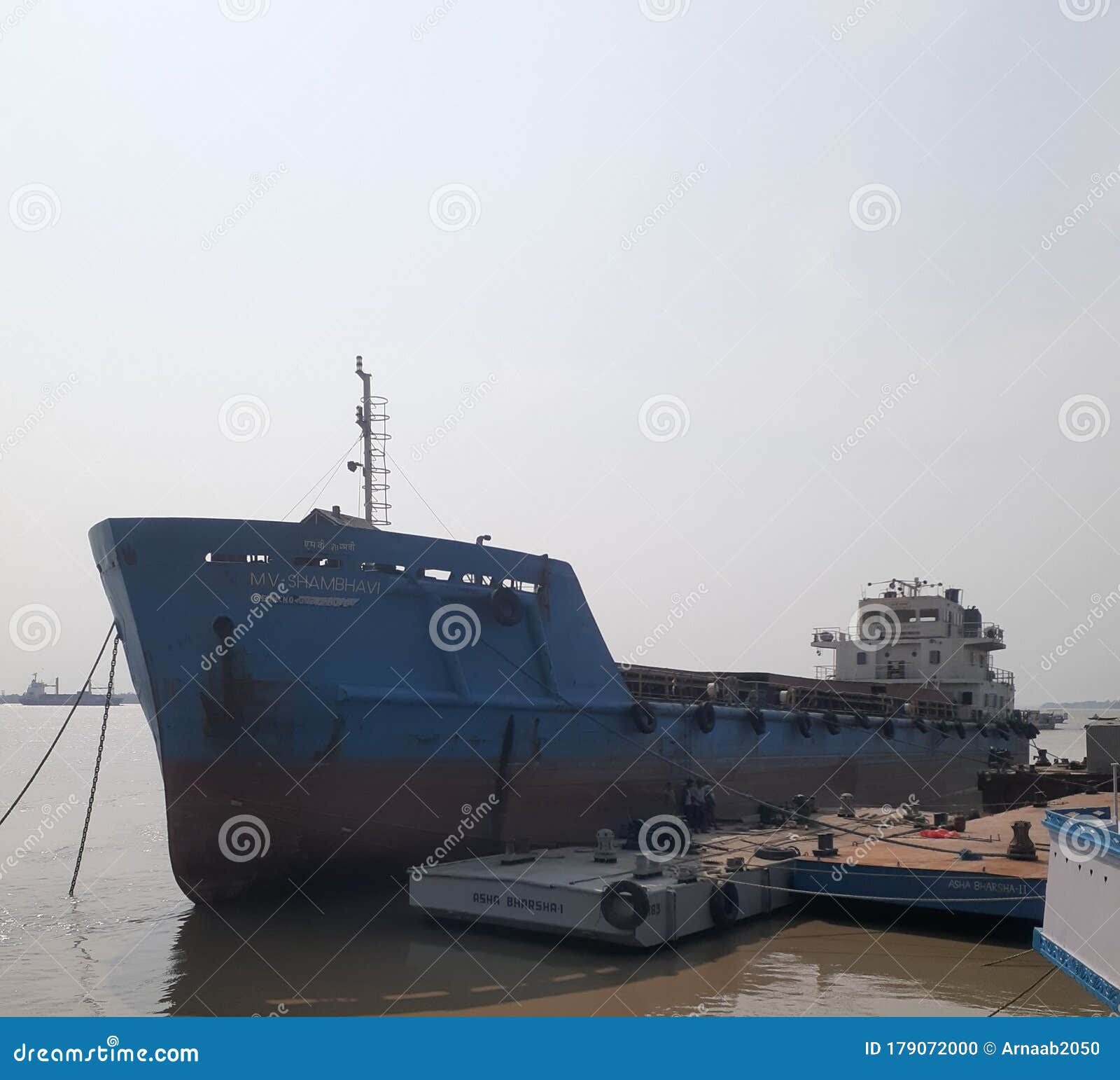A Indian Cargo on the River Ganga Editorial Image - Image of huge ...