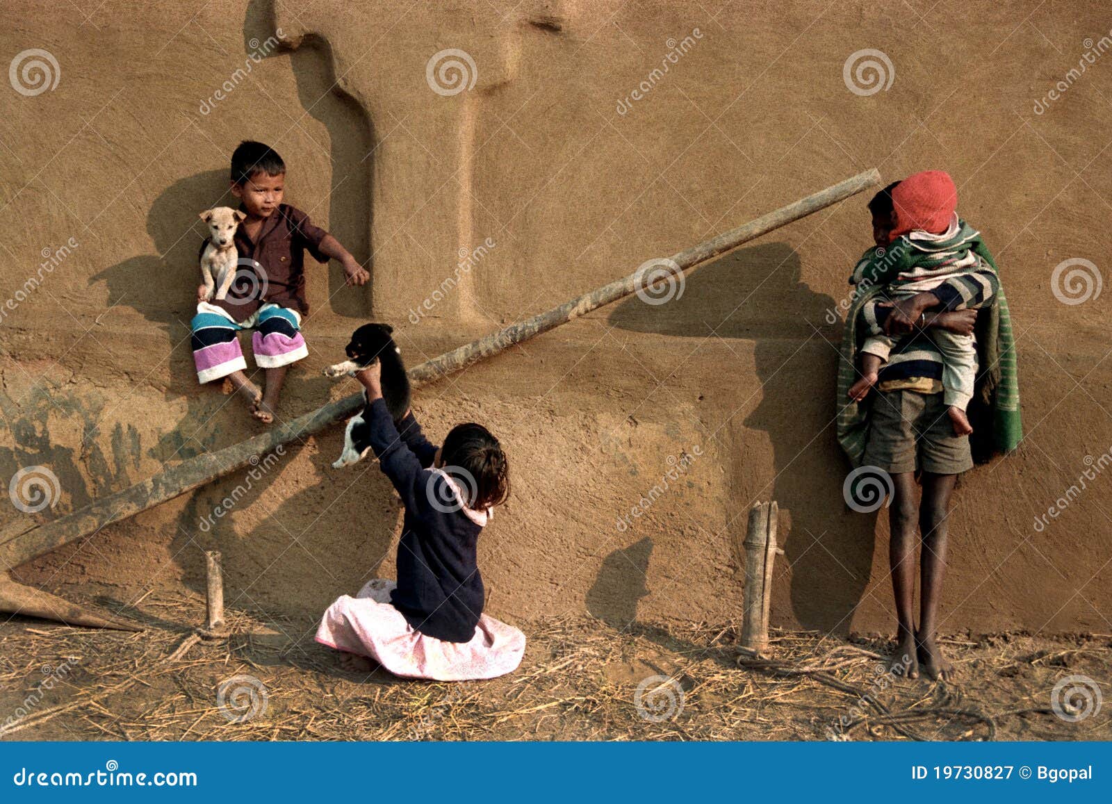 Indian Children Playing with Kits Editorial Photography - Image of play ...