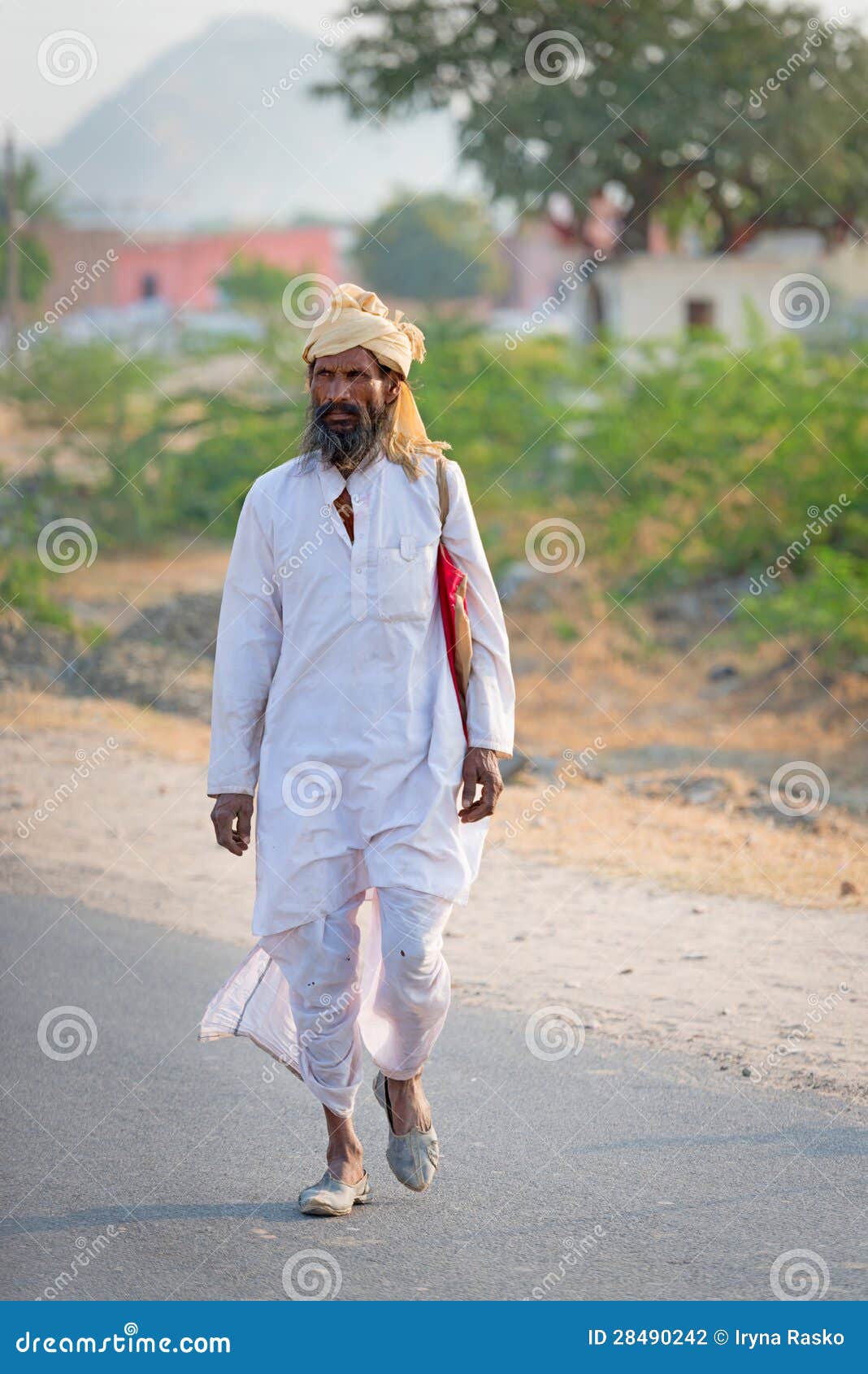Indian Countryman in Traditional White Cloth Editorial Photography ...