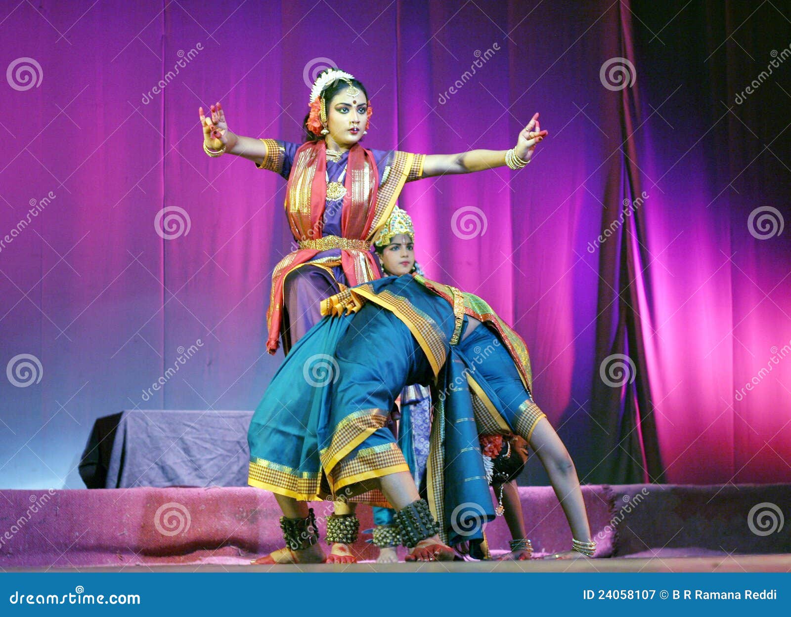 Indian dance editorial photography. Image of kinnera - 24058107