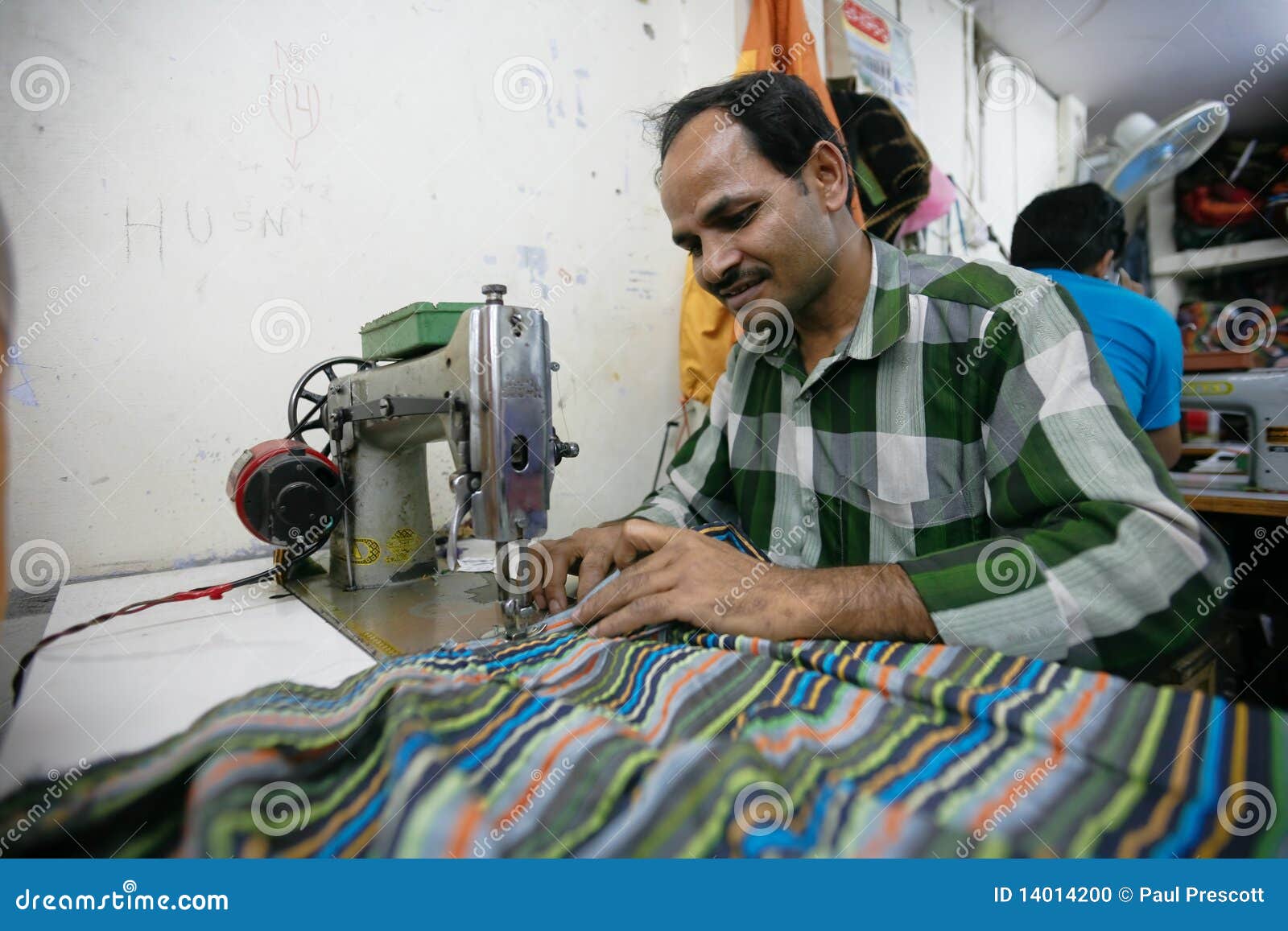 Indian factory editorial image. Image of machine, labour - 14014200