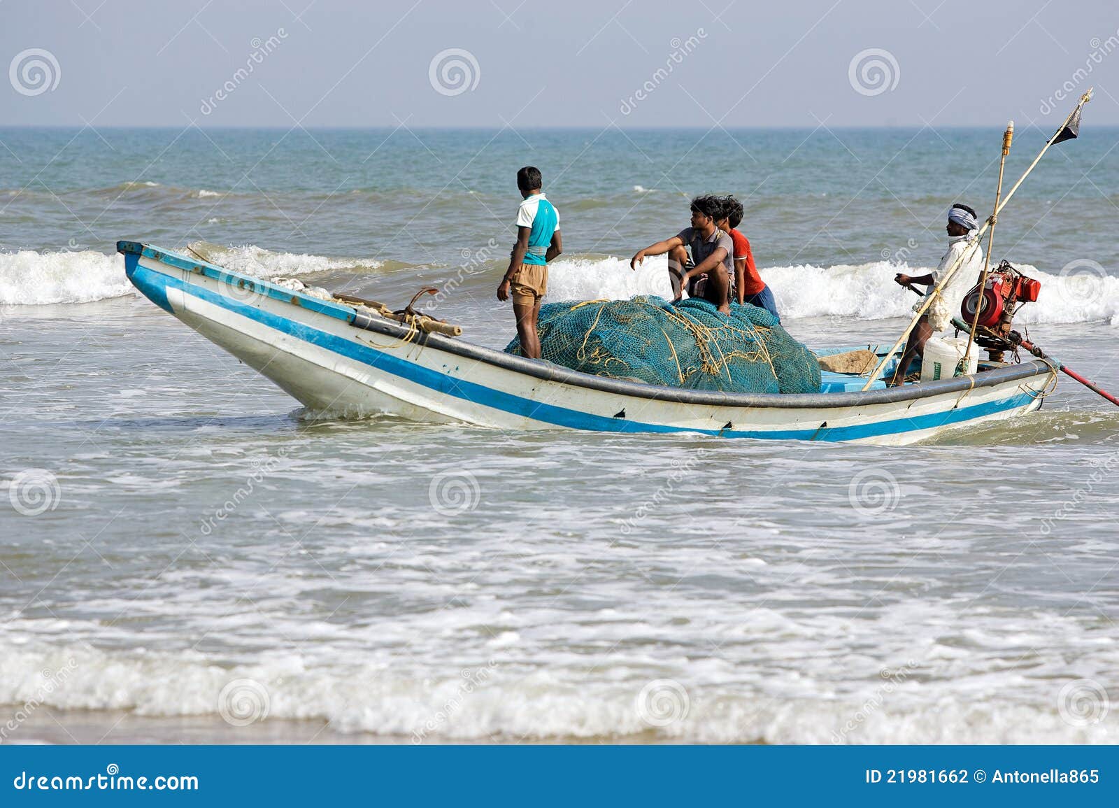 Indian fishermen editorial photography. Image of indian - 21981662