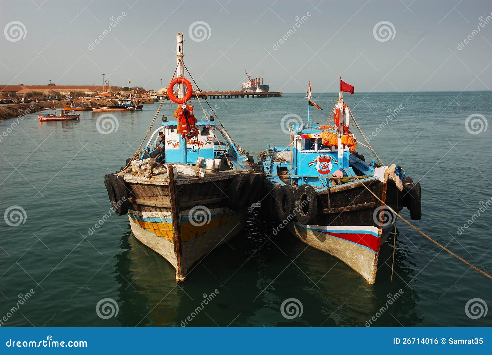 Indian Fishing Boat editorial photo. Image of gujarat - 26714016