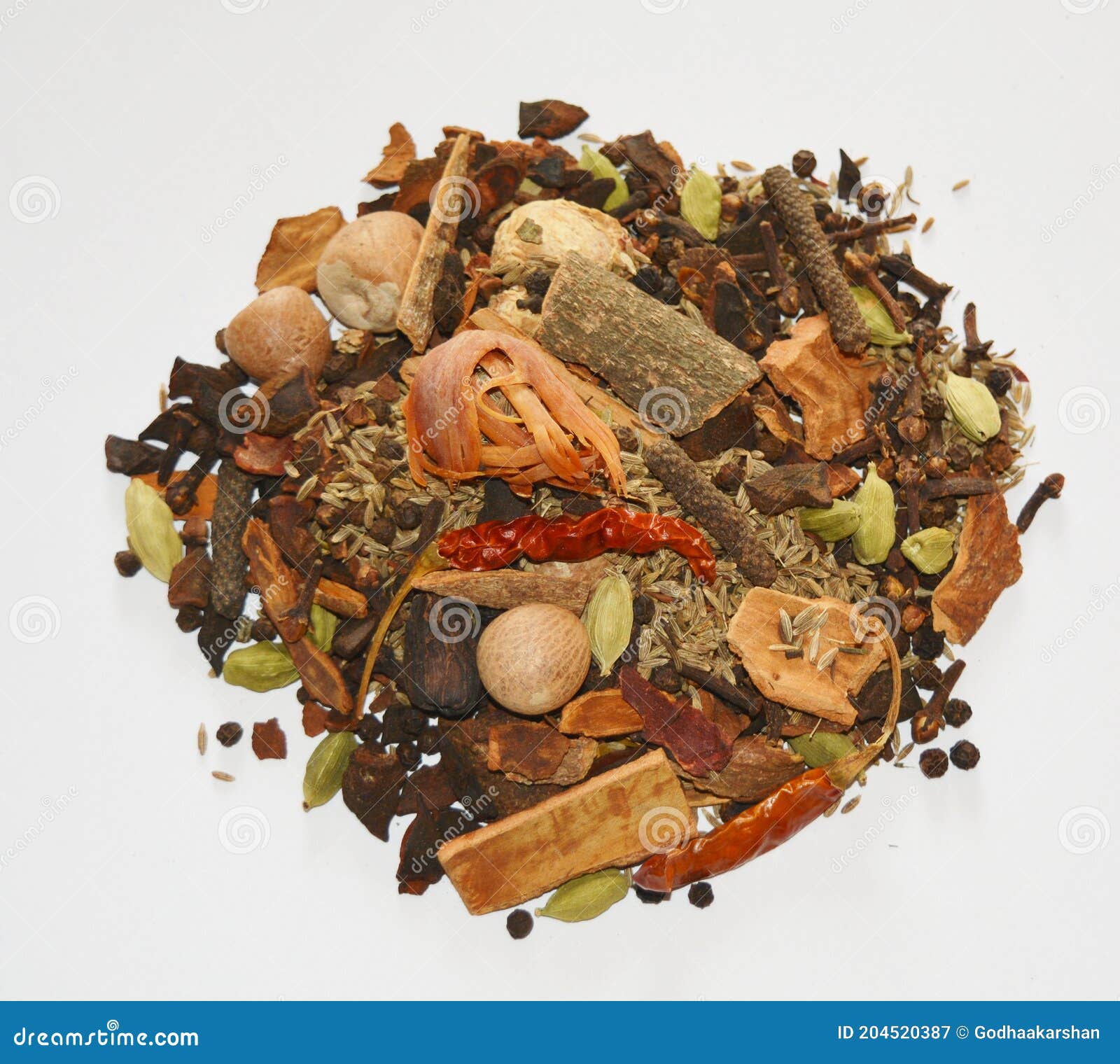 Indian Garam Masala - Spice Mix Stock Image - Image of laung, green ...