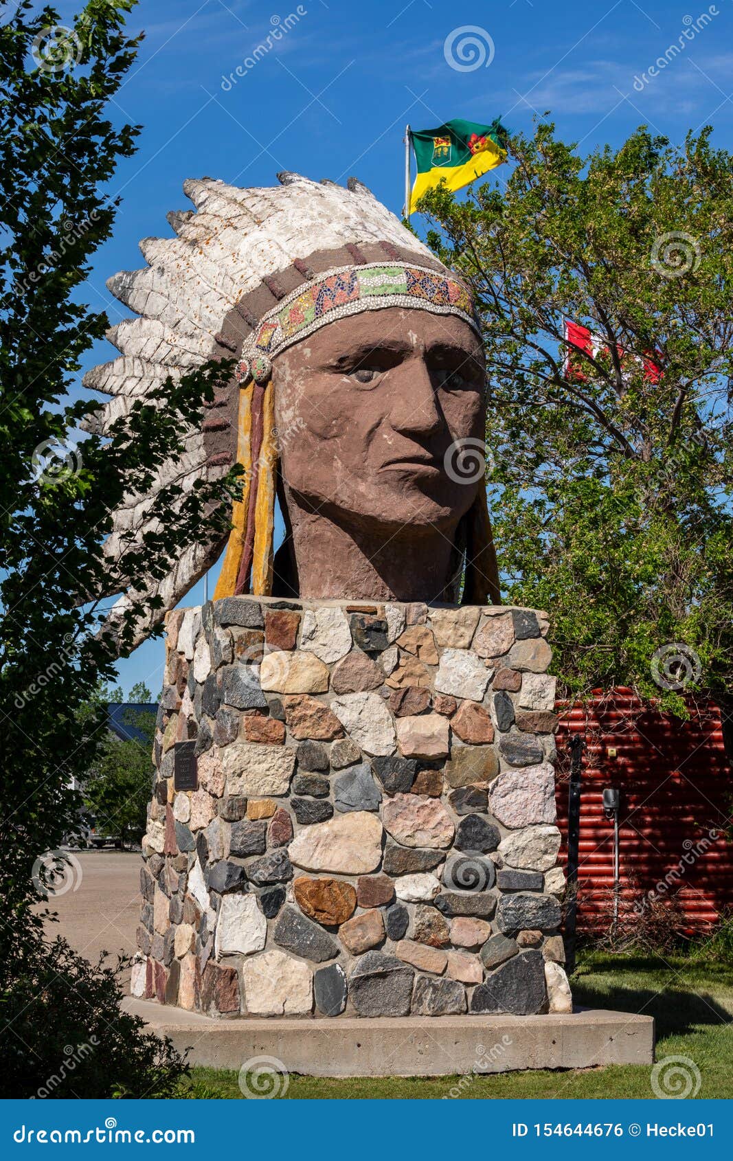 Indian Head Sculpture in Canada Editorial Photo - Image of heritage ...