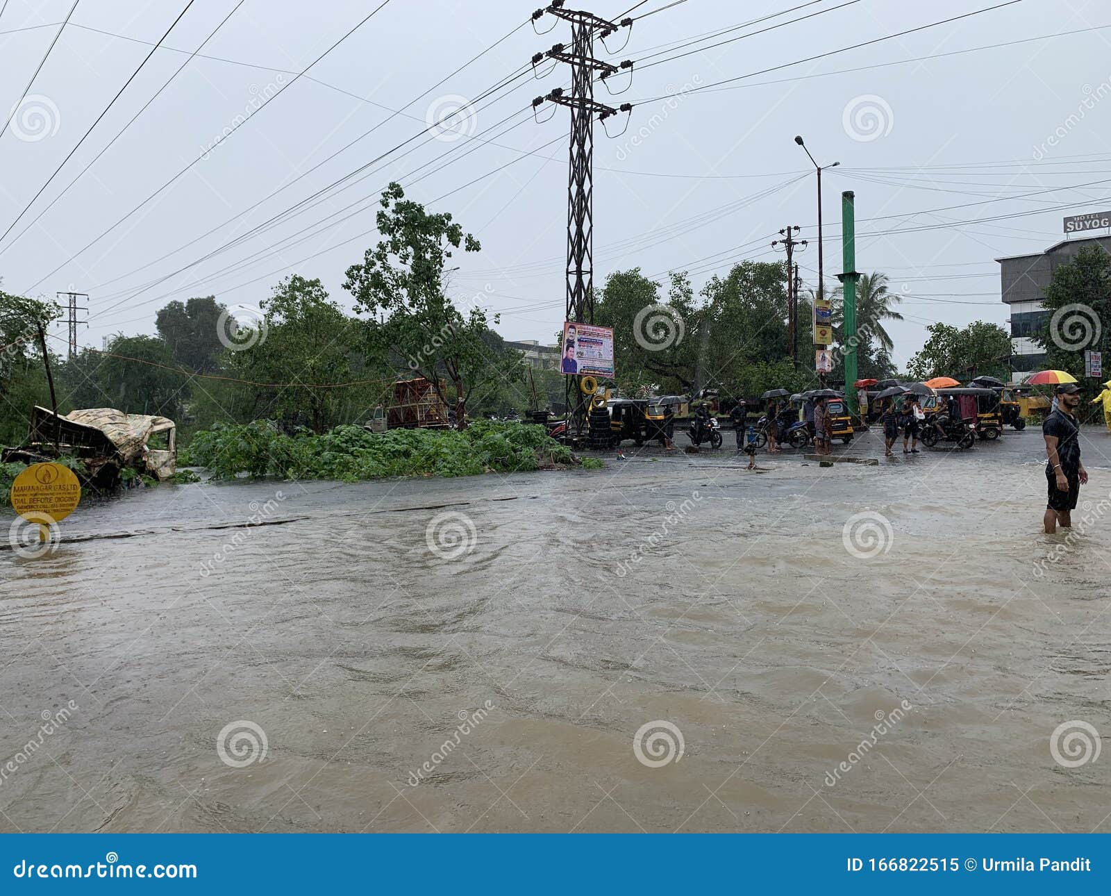 Indian Heavy Rains Causing Disasters for daily Commuters Editorial ...