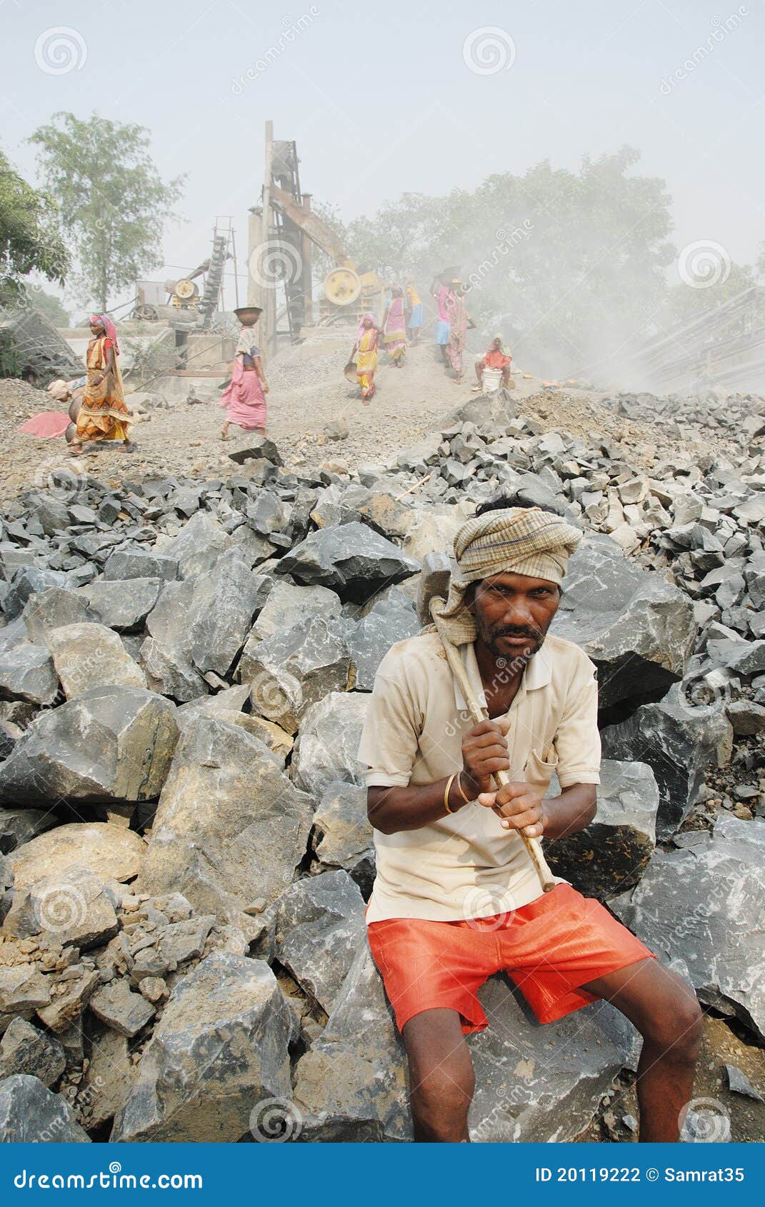 Indian Labour editorial photography. Image of manpower - 20119222