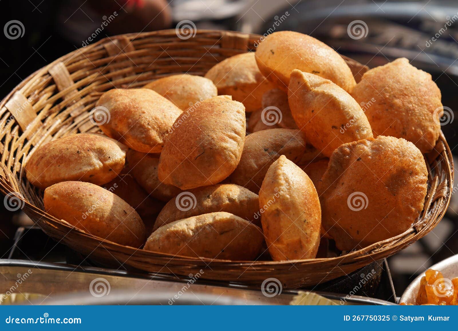 Indian Local Food Puri Image Stock Image - Image of crispy, tamarind ...