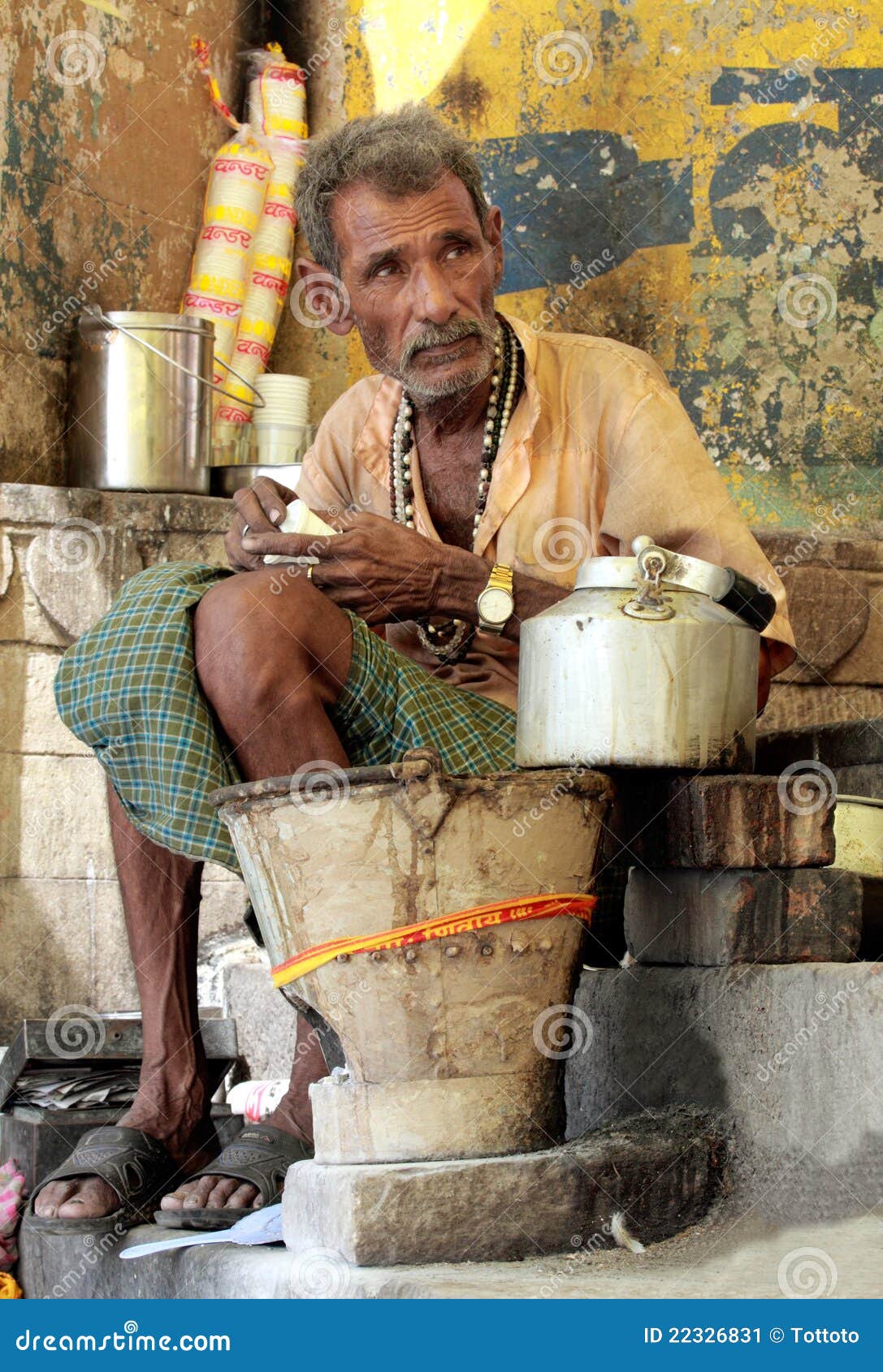 Indian Man Preparing Masala Chai Editorial Photo - Image of fresh ...