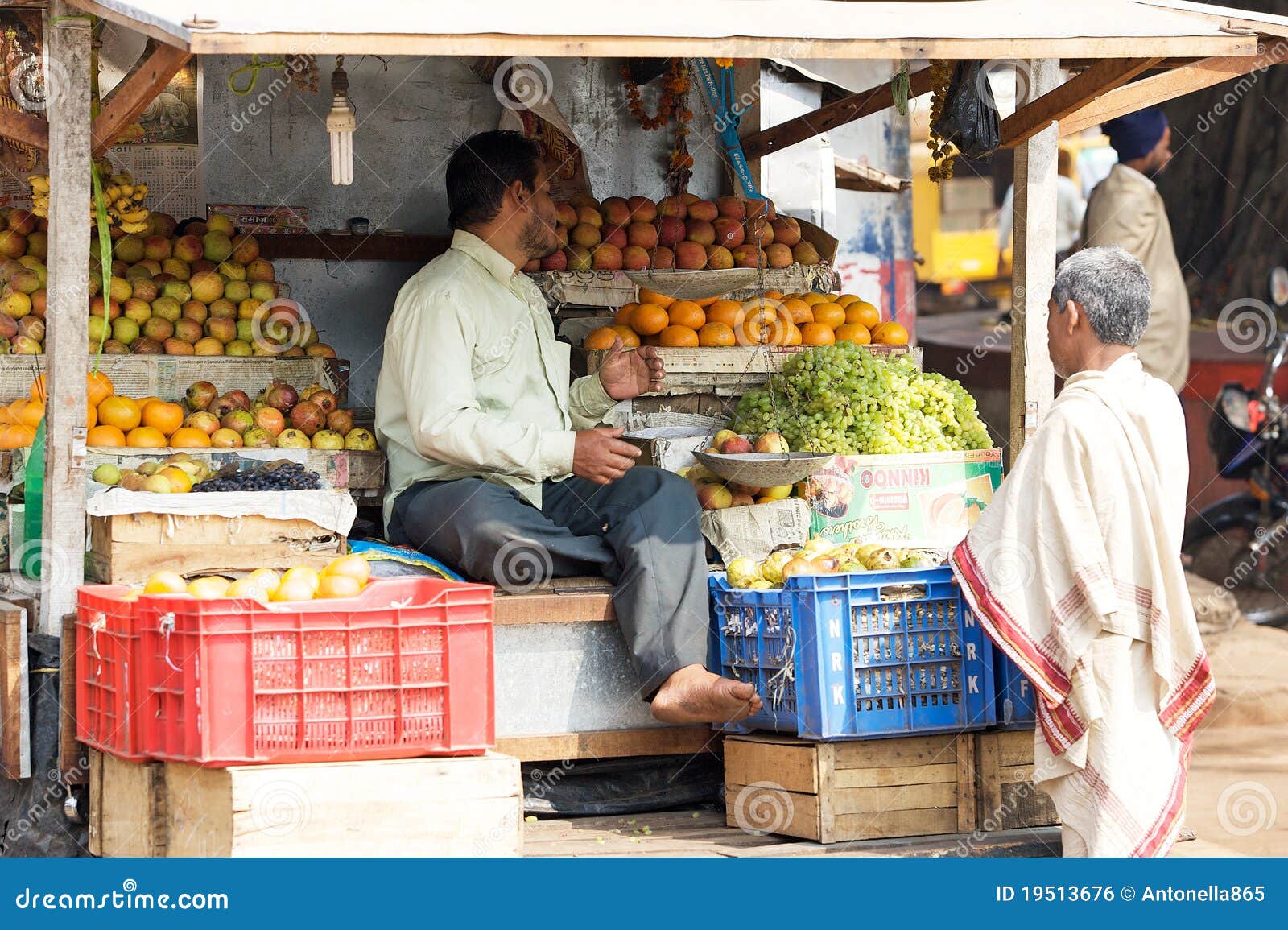 Indian market seller editorial photo. Image of fruit - 19513676