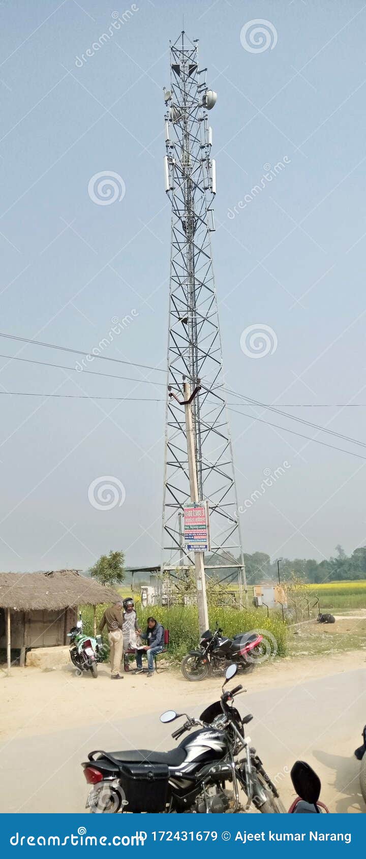 Indian Tower Crane . Use For The Lifting And Shifting Matarrail ...