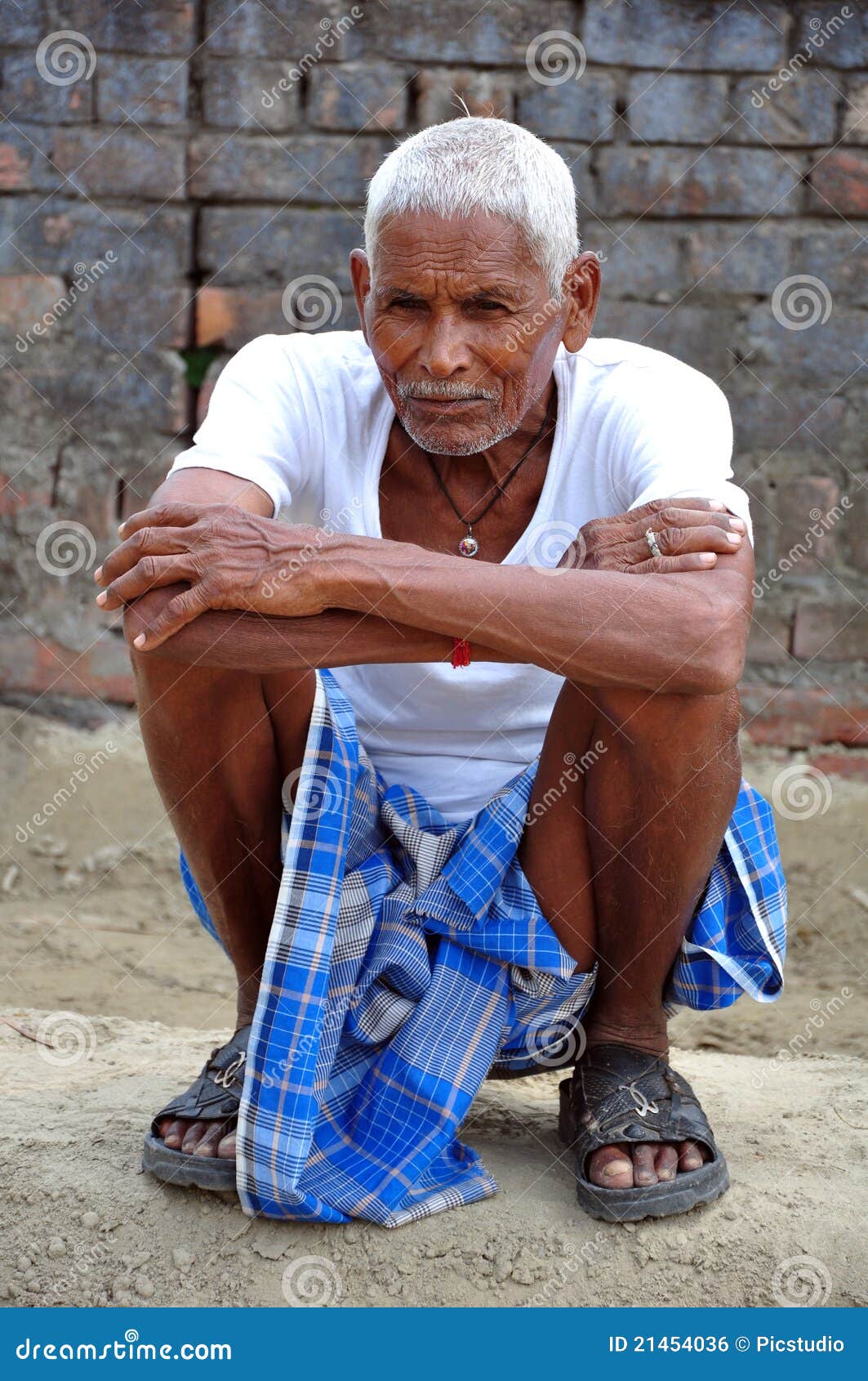 Indian pandit editorial photo. Image of wrinkles, undergarment - 21454036