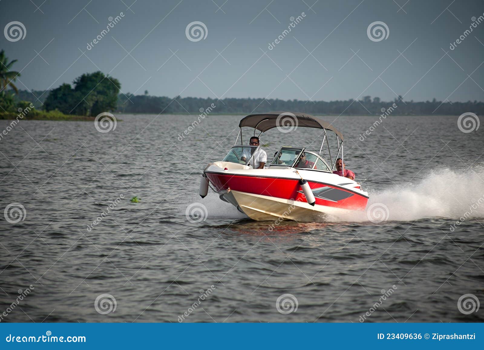 Indian People are Enjoying High Speed Boating Editorial Photo - Image ...